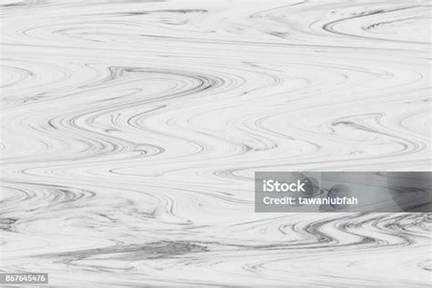 럭셔리 화이트 배경에 대 한 밝은 자연 대리석 질감 패턴입니다 현대 바닥 또는 벽 장식 배경 또는 디자인 예술 작품 웹사이트에 사용할 준비가 0명에 대한 스톡 사진 및 기타