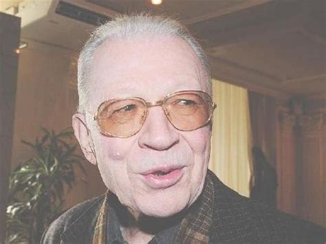 Монтерей отпразнува книга за ген Гоцев