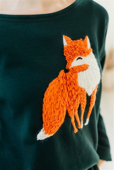 Трикотажний костюм з лисичкою Vona Dmytra