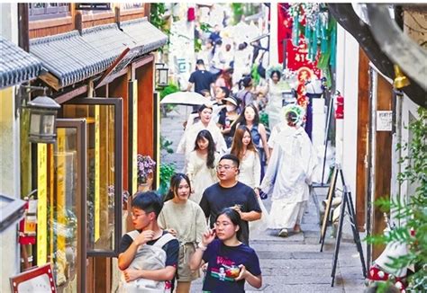 看见运河一场市集烟火气里有文气