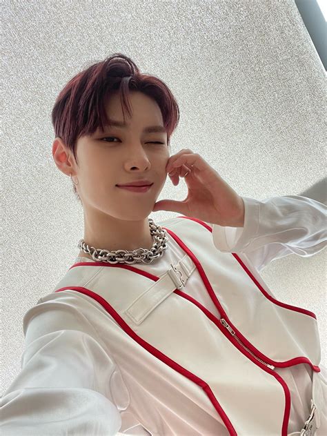 Tnx On Twitter 선서 평생 경준이를 좋아할 것 이며… ️ 우경준 Kyungjun