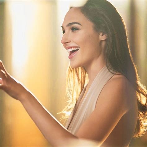 Insanely Sexy Gal Gadot Photos Before And After Wonder Woman Movie