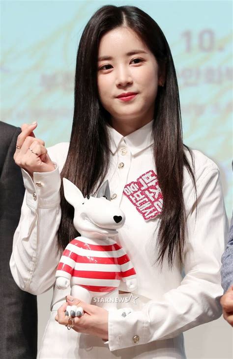 포토]박초롱 귀여운 외모로 하트 뿅