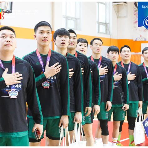 Архангай аймгийн Сагсан бөмбөгийн залуучуудын шигшээ баг