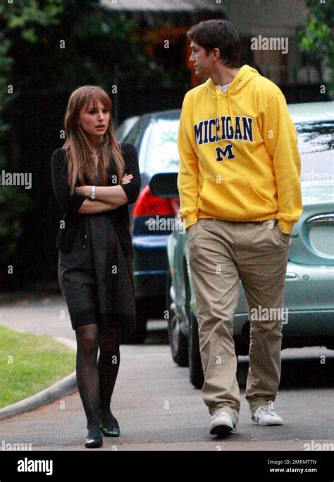 EXCLUSIVE Natalie Portman And Ashton Kutcher Film A Scene For Their New Film Friends With