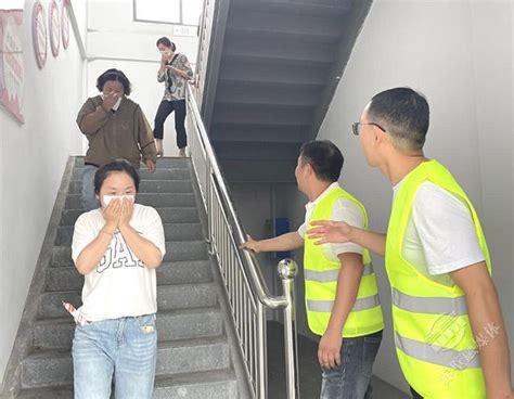 赤壁交投集团盛安物流公司开展充电桩事故应急演练活动 云上赤壁