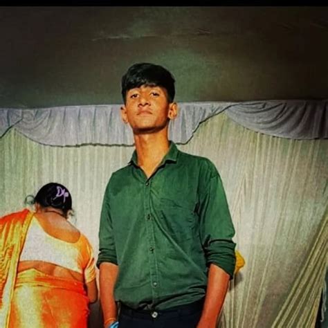 Advit Thakur Advit Thakur • Threads Say More