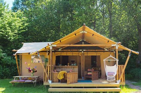 Luxe Glamping Tent In Een Echt Italiaans Dorp Luxetentnl