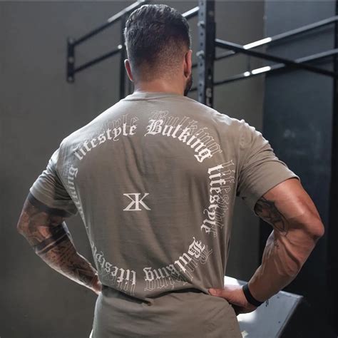 남성용 머슬 셔츠 그래픽 티셔츠 백 프린트 보디빌딩 운동 캐주얼 스트리트웨어 Aliexpress