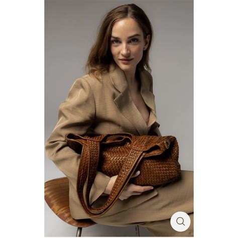 Redesigned Taske Jenne Big Walnut Unik Sko