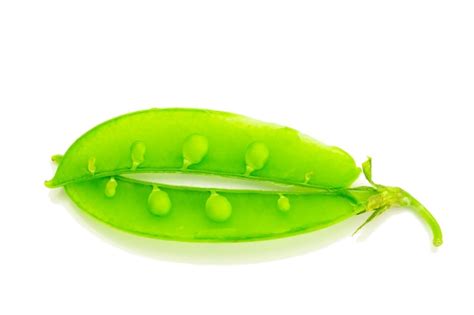 Premium Photo Snap Peas Isolated On White Background