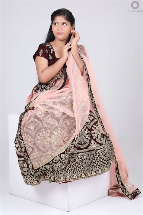 Sakshi Upadhyay Castyou