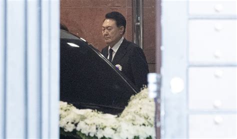 [뉴스1 Pick]슬픔에 잠긴 대통령 부부…고 윤기중 명예교수 발인식 파이낸셜뉴스
