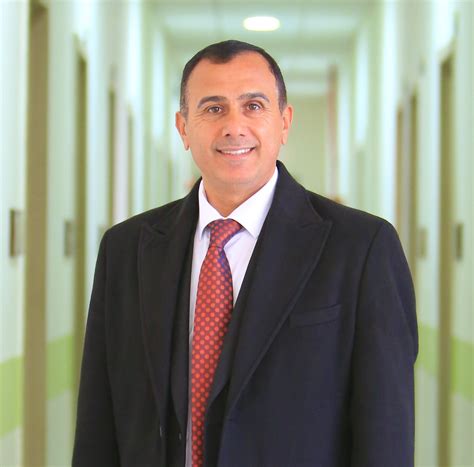 Prof Mohammad Naser Hamdan
