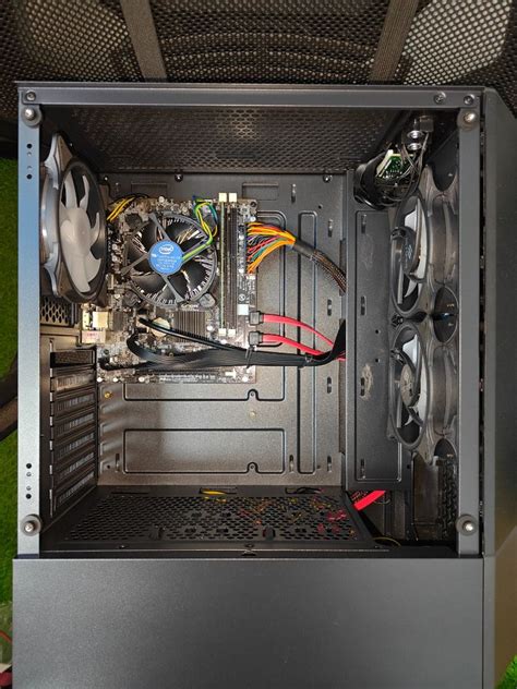 Intal I5 6400 ~ Integrated Graphics ~ Ddr3 8gb Desktop Custom Pc Computers And Tech Desktops