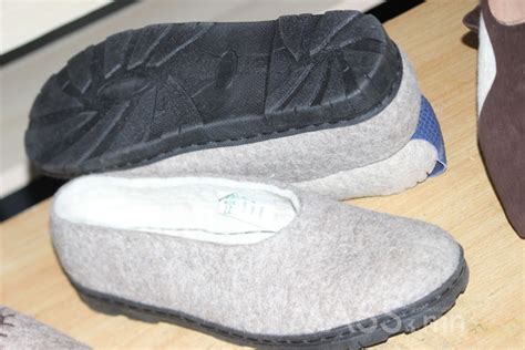 Монгол эсгий эдлэл ХХК ийн бүтээгдэхүүнийг танилцуулж байна