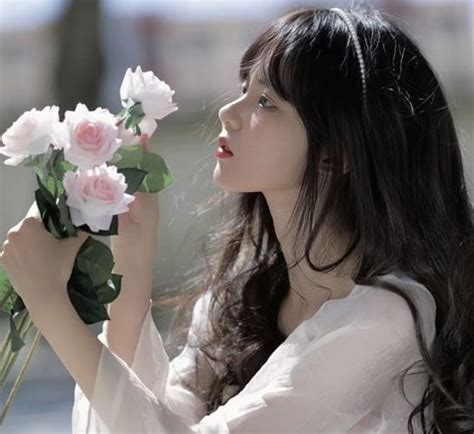 2025最新安静的头像女图片大全 安静的头像女图片大全大全 配图网