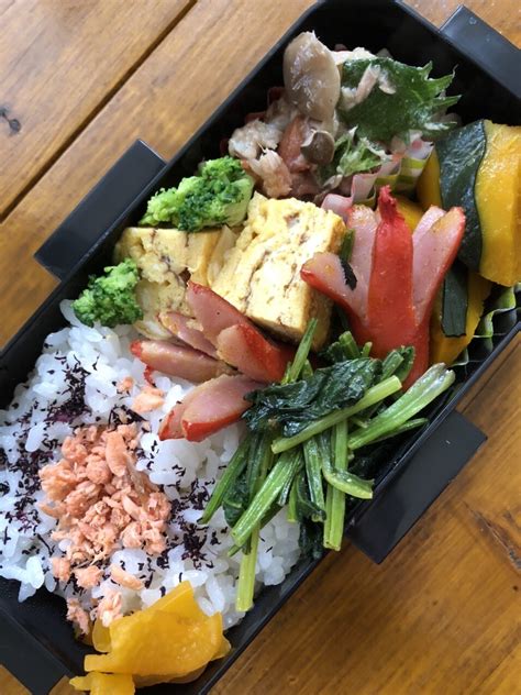 肉、魚ナシ弁当や😅🍱。卵焼き、カボチ まゆこさんのモーメント Yamap ヤマップ