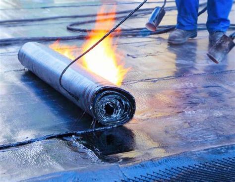 شركة عزل الحراري بالرياض Roof Waterproofing Roofing Services Flat Roof