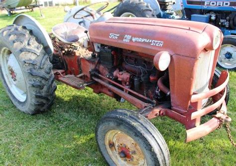 Ford 601 Workmaster Gas Tractor Gary Realty And Auction