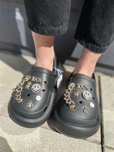 Крокси Crocs — ціна 635 грн у каталозі Шльопанці Купити жіночі речі за доступною ціною на Шафі