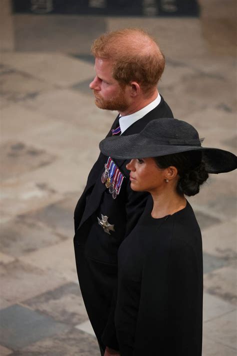 Cara Pangeran Harry Dan Meghan Markle Saling Menghibur Satu Sama Lain