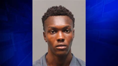 Juvenile Suspect Arrested For Shooting Security Guard At Sw Miami Dade