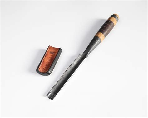 Small Rounded Timber Chisel