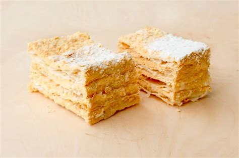 Торты и пирожные из слоёного теста для дома и кафе от производителя «Пралине