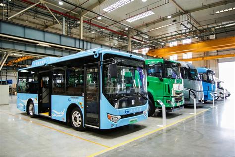 助力上海加快推进绿色低碳转型，吉利远程新能源商用车上海工厂正式启用 第一商用车网 Cvworld Cn