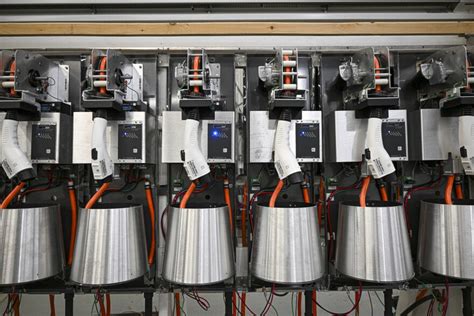 Evs Could Save The Climate But Range Anxiety Persists Connecticut Public