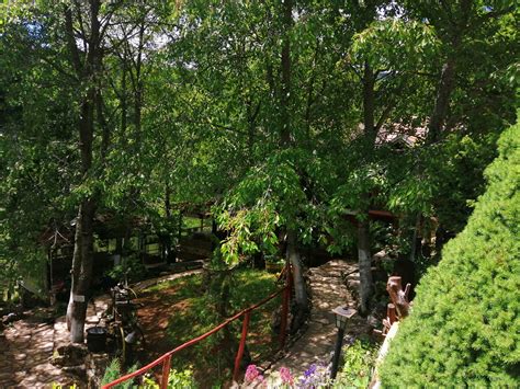 Горна Куќа Село Слепче Кајак