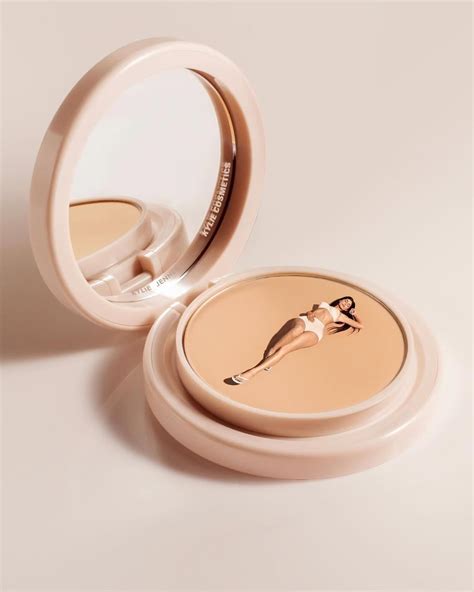 Dunkin It May Still Be Warm Outside But Dunkin Is Turning Up The Pumpkin Heat Earlier