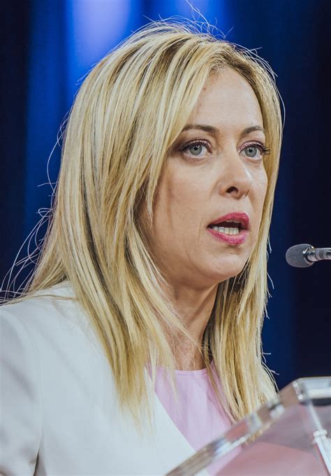 Giorgia Meloni European Notepad