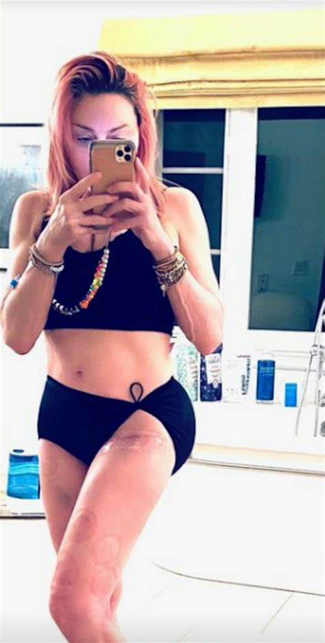 Hot Sexy Sahar Tabar Bikini Pics