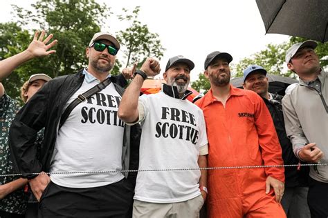 El Calvario Del Golfista Scottie Scheffler N°1 Del Mundo Que Fue Detenido Y Terminó En Un