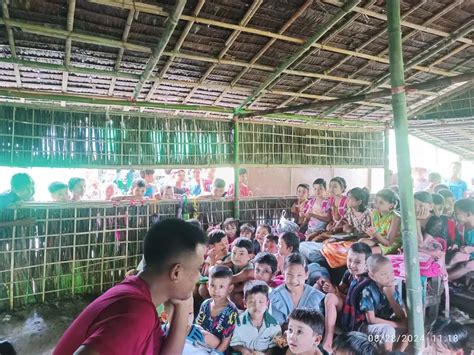 ပုဏ္ဏားကျွန်းတွင် စာ ရေးကိရိယာ စျေးနှုန်း အဆ ၂၀ အထိ မြင့်တက်၍ အများစု မဝယ်နိုင် Bur Mizzima Com