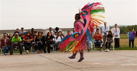 Roots To Wings Earns Inspiring Program In Stem Award Pacific Northwest University Of Health