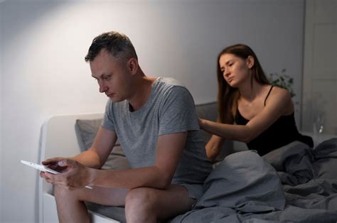 Free Photo Bad Sex Concept With Upset Couple