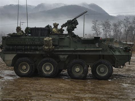 США заключили контракт на производство поставляемых Украине БТР Stryker РИА Новости 08 06 2024