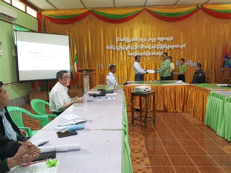 ဝိုင်းမော်မြို့နယ်၏ ၂၀၂၄ ၂၀၂၅ ဘဏ္ဍာရေးနှစ် ဒေသန္တရစီမံကိန်းရည်မှန်းချက်များ တာဝန်ပေးအပ်ပွဲအခမ