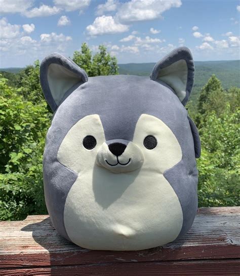 Kellytoy Squishmallow 14” Great Wolf Lodge Rare Wiley The Wolf