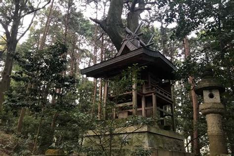 當麻山口神社奈良県葛城市 八百万の神