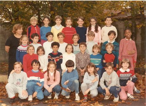 Photo De Classe Cm1 De Mme Hirsch 19841985 De 1985 Ecole Frederic