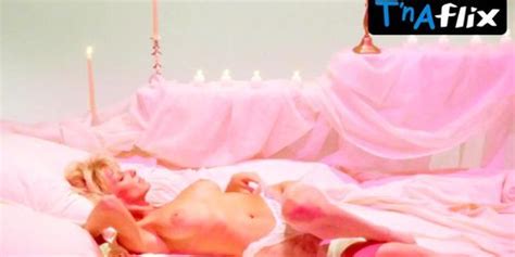 Dona Speir Breasts Underwear Scene In Fit To Kill