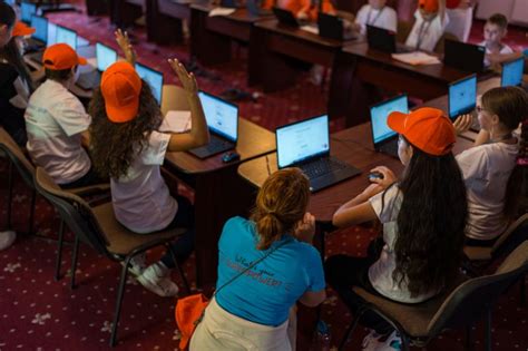 Raluca Negulescu Balaci On Linkedin Since I Was 15 Volunteering Has Been The Experience That