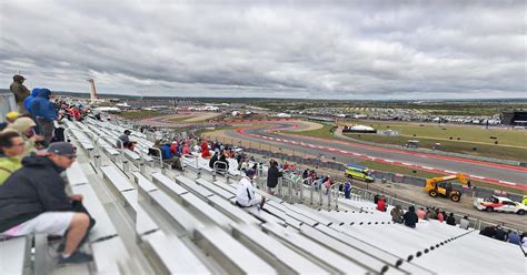 Cota Turn 9 Bleachers Grandstand View Guide And Seating Chart