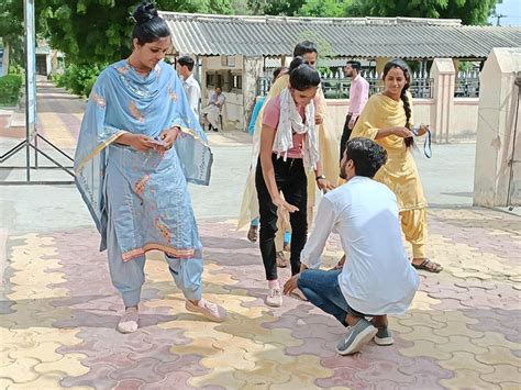 Nsuis Pro Candidate Joshi Appealed To Vote By Holding His Feet