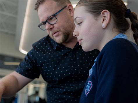 Microsoft 教育的 Azure 云计算服务 Microsoft 教育