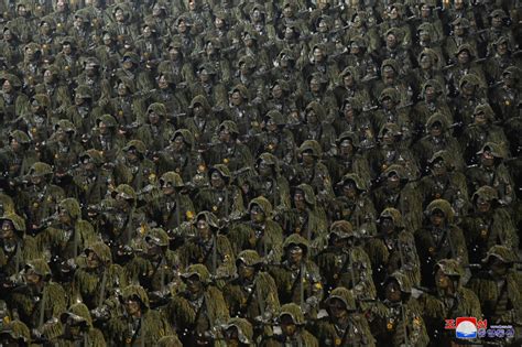 【圖輯】北韓舉行韓戰停戰70週年閱兵式 登場軍武一次看 Yahoo奇摩汽車機車
